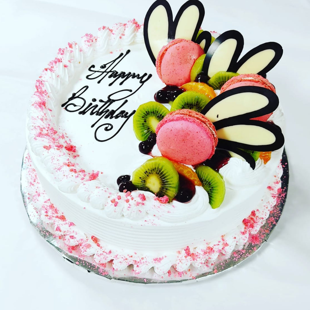 Custom Cakes – Flurys